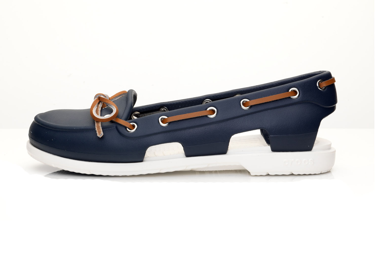 © Moda Glamour Italia: Crocs: La nuova Crocs Beach Line Boat Shoe