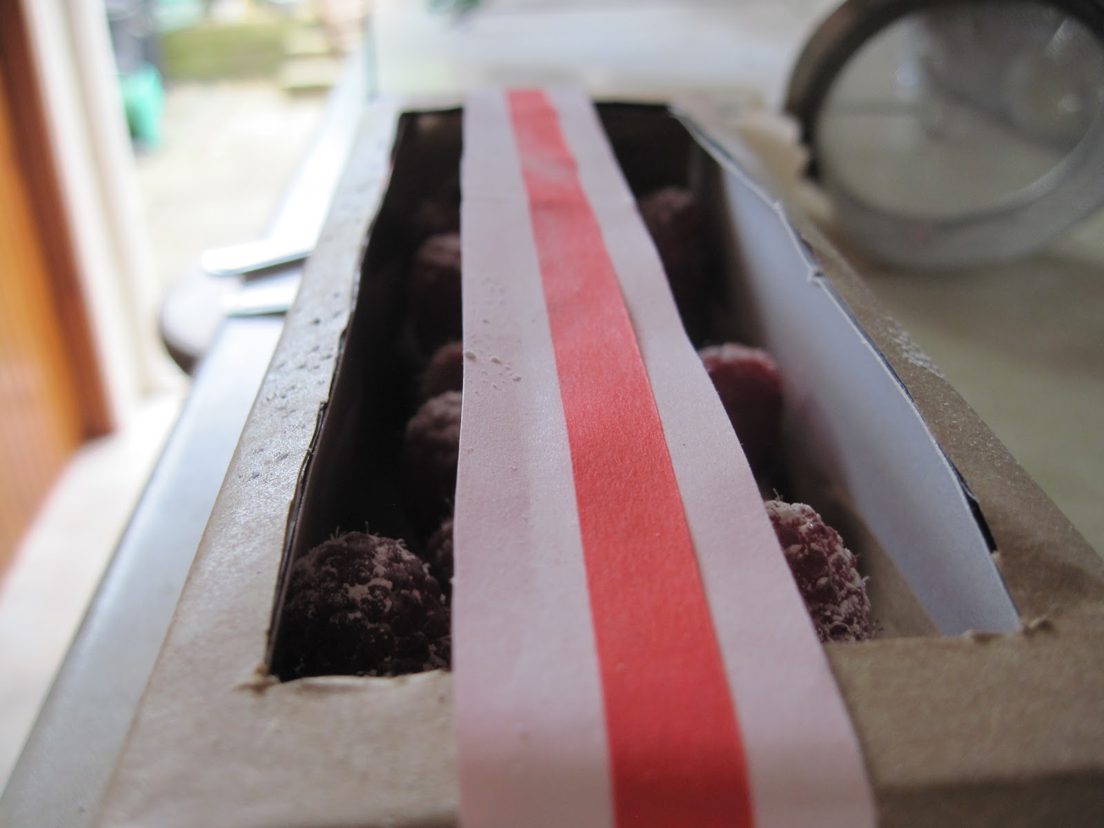 The Sugar Lump: Pistachio & Raspberry Cakes