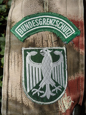 Four Bees: Bundesgrenzschutz Parka, BGS Sumpfmuster Camo