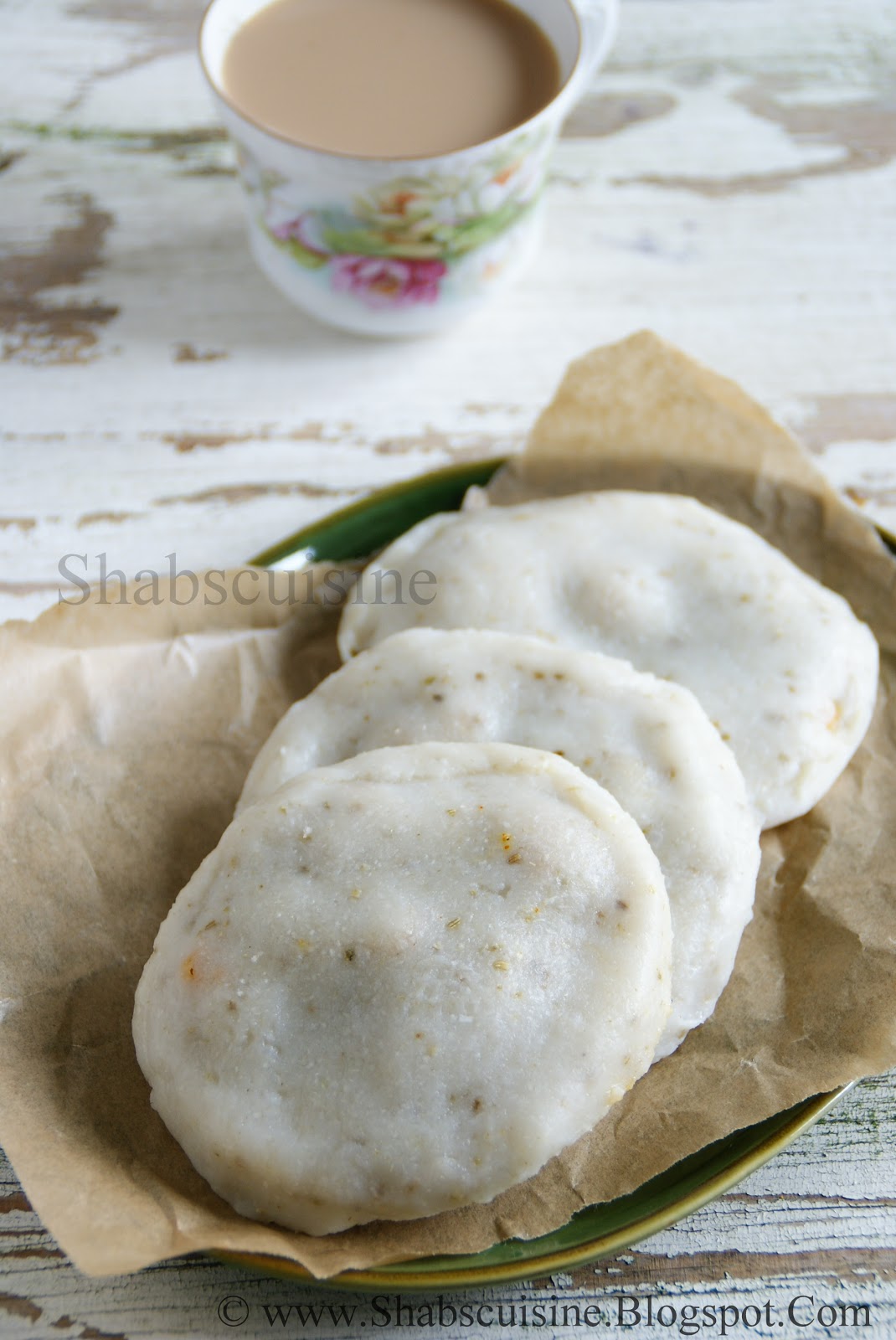 Shab's Cuisine: Chemmeen Pathiri/ Chemmeen Pathal (Curried Prawns in ...