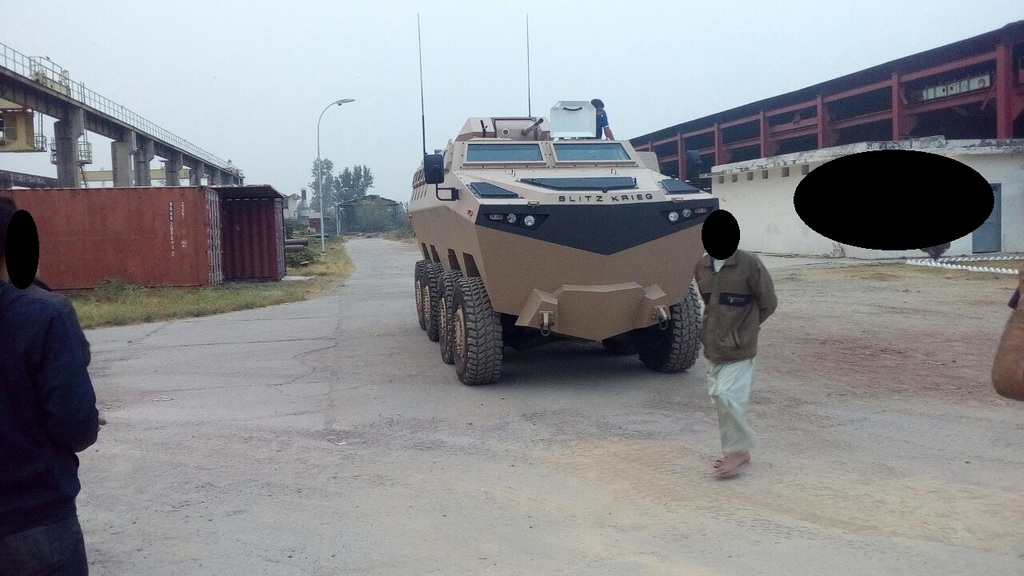 FDRA - Fuerza Terrestre: APC: HAMZA MCV 8x8 (Pakistán)