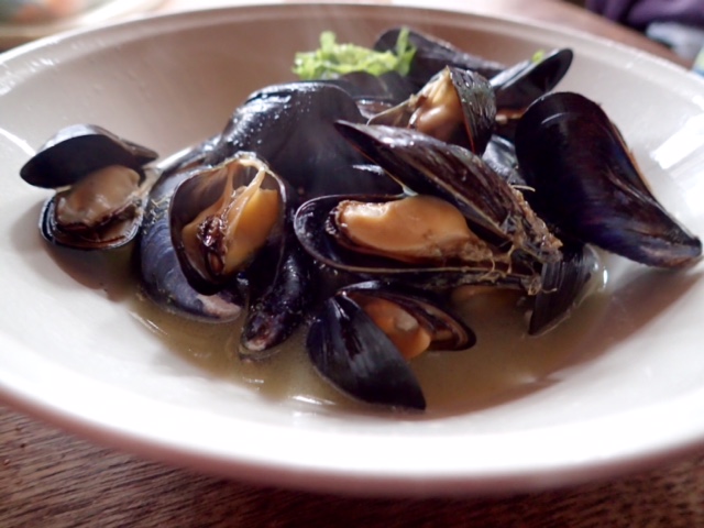 The Baked Alaska Project: Jakolof Bay Steamed Mussels