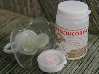 para meu bebê: Cólicas e funchicórea