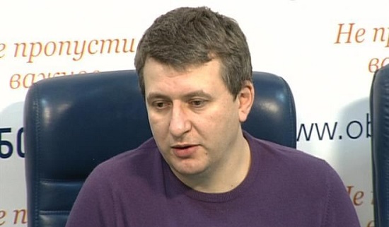 За копейки работать больше никто не хочет. Масса людей уехала в Польшу ...