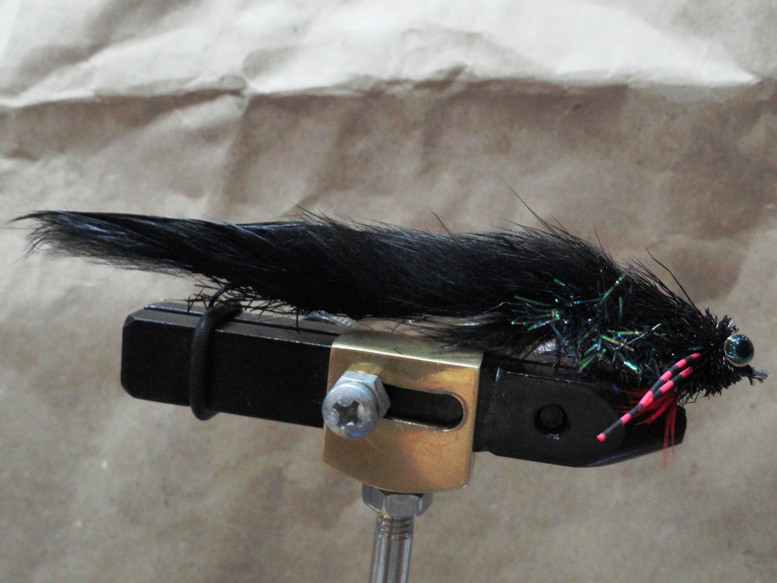 Excursiones de pesca con mosca - Fly Fishing Trips: Atado de Moscas