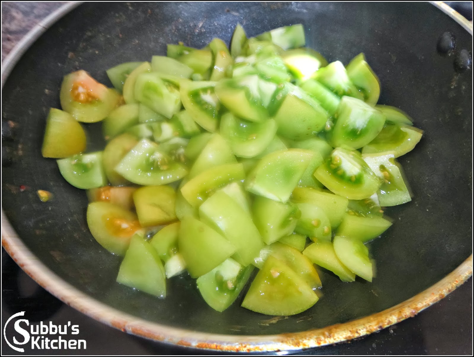 Thakalikkai Kootu (Tomatillo Stew) - Subbus Kitchen