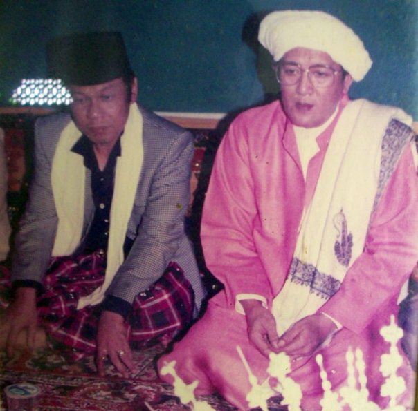 Zainuddin Mz Kh Biodata