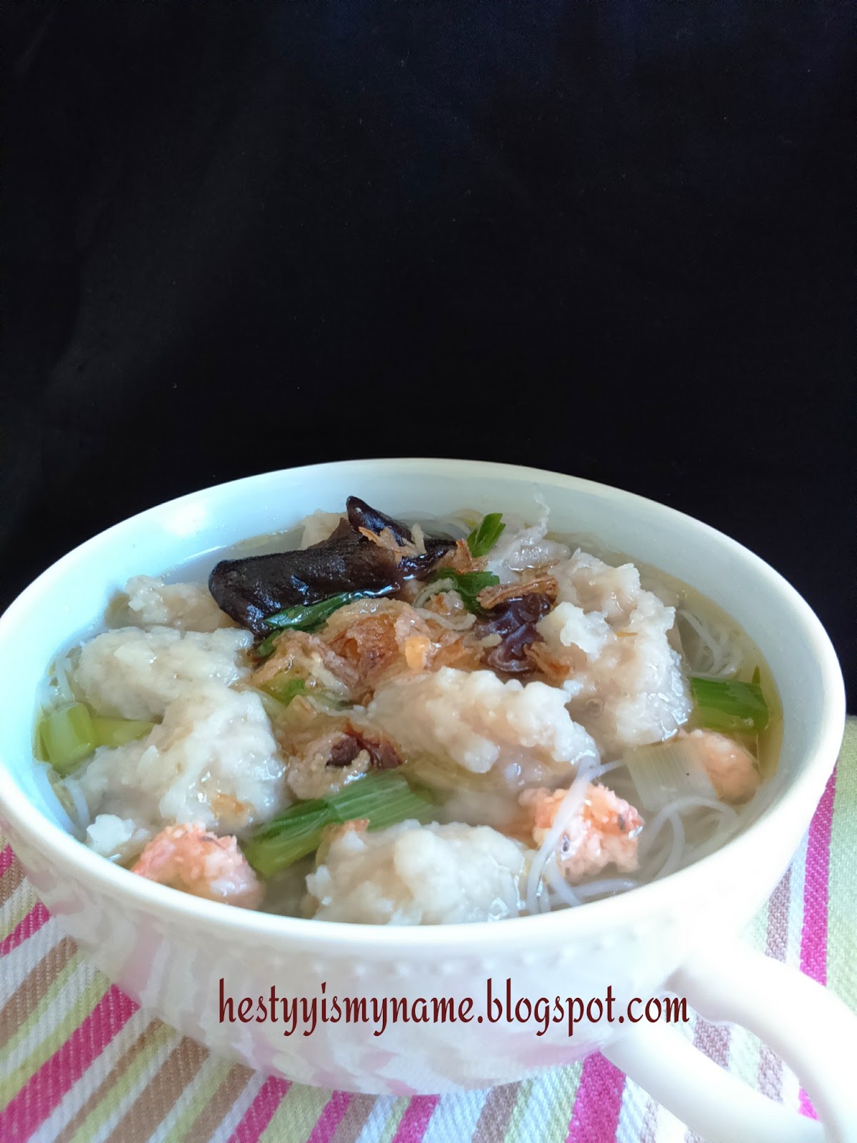 Cara membuat Tekwan Palembang