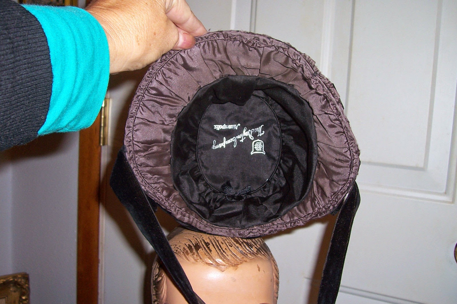 All The Pretty Dresses: Poss. Half Mourning Bonnet