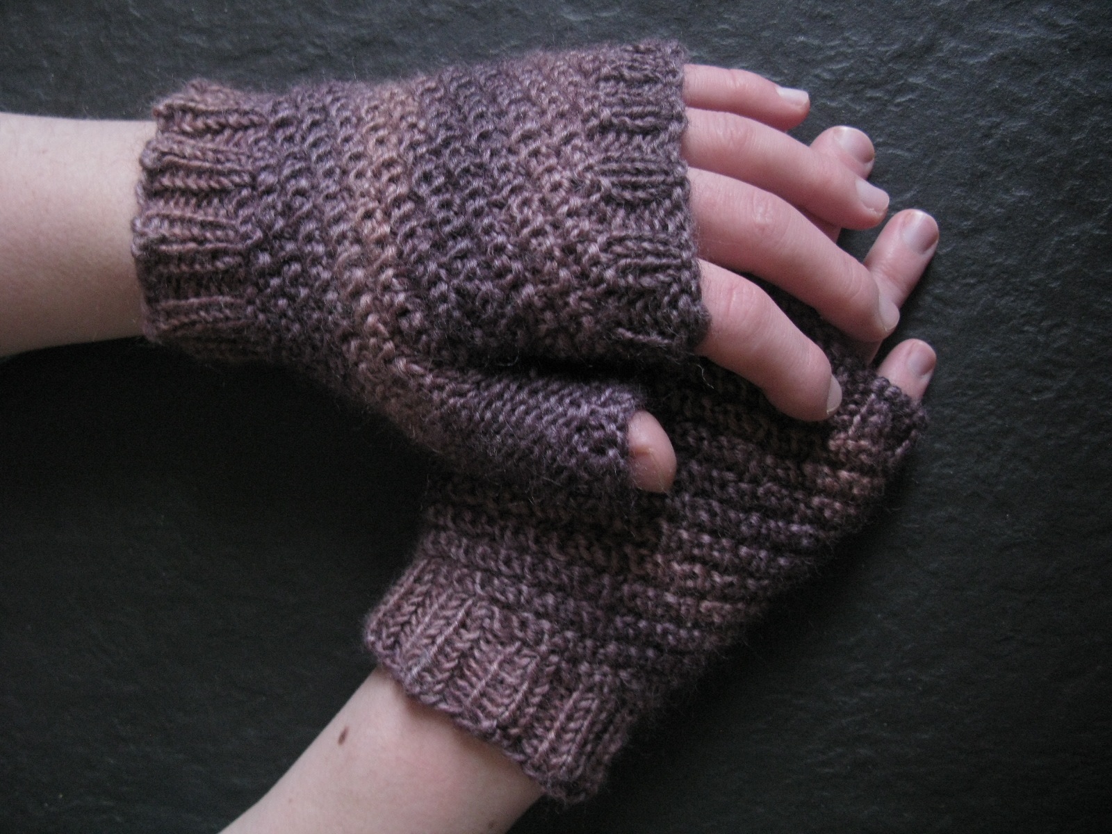 littletheorem: Twisted Reversible Mitts