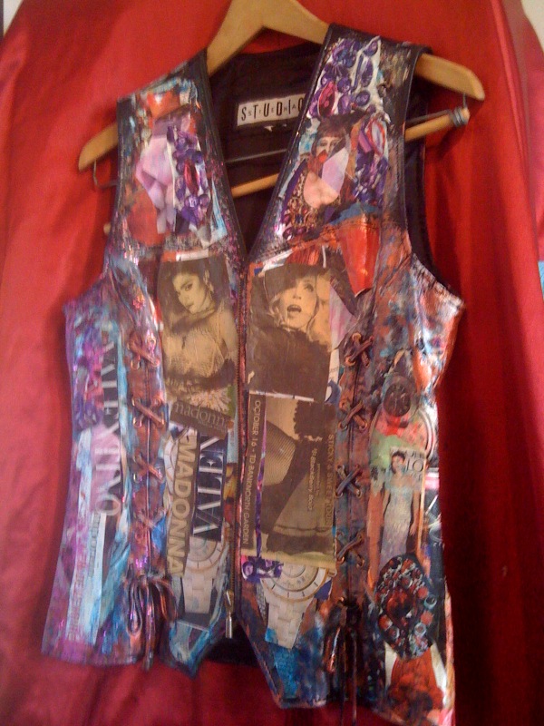 The 2011 Mobius Wearable Art Runway Show: Jennifer Sherr Designs [2]