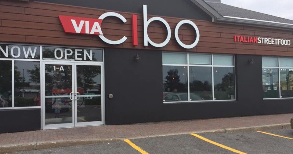 TOAST UNDER THE TABLE: Via Cibo - Italian Streetfood