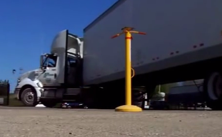 Truckncar.blogspot.com, it is about truck and car information