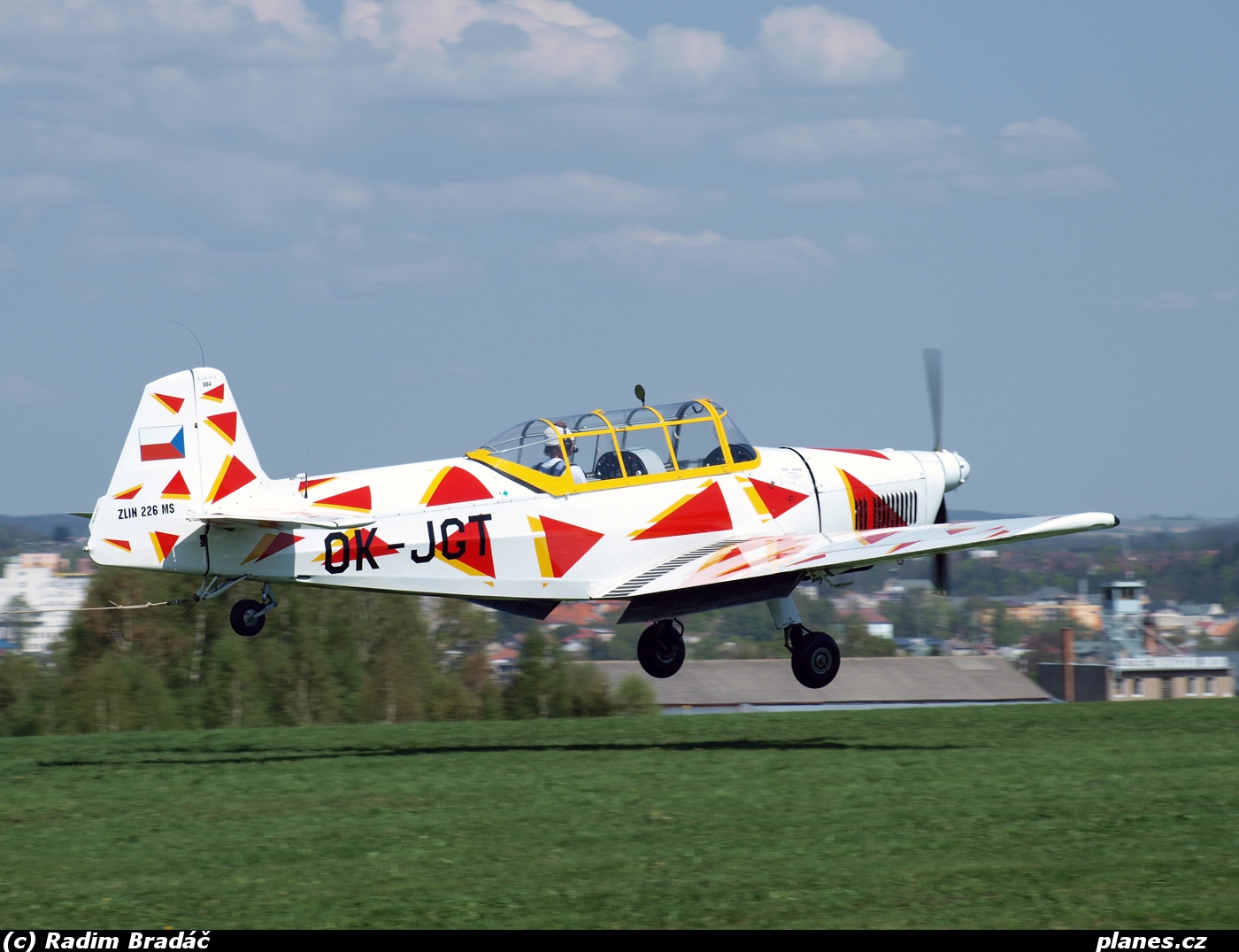 Des pilotes et des avions.: ZLIN 226MS Trainer