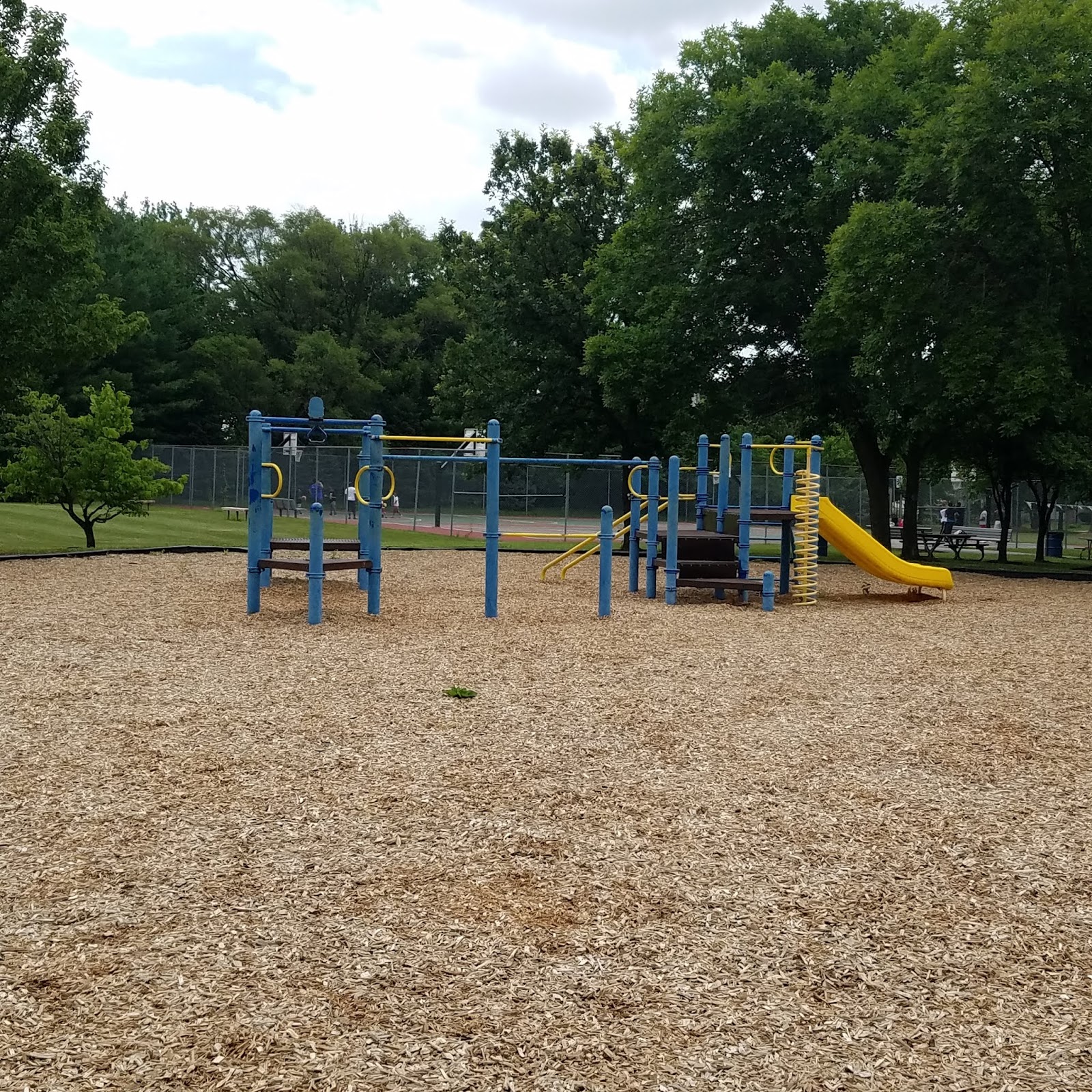 Play St. Louis: Castlepoint Park, St. Louis County