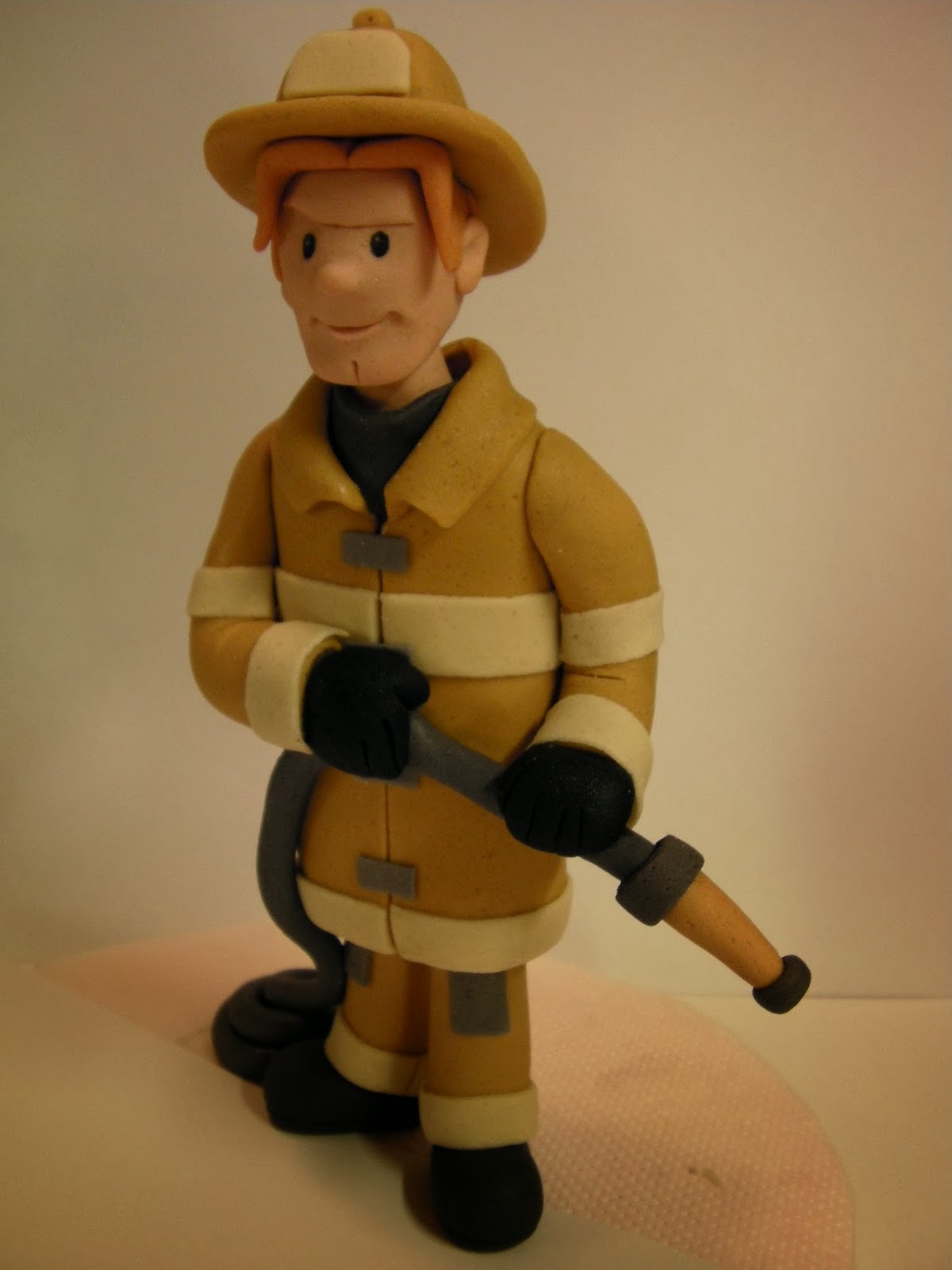 Studio "FONDANT DESIGN ANA" - Figurice za torte (fondant figures ...