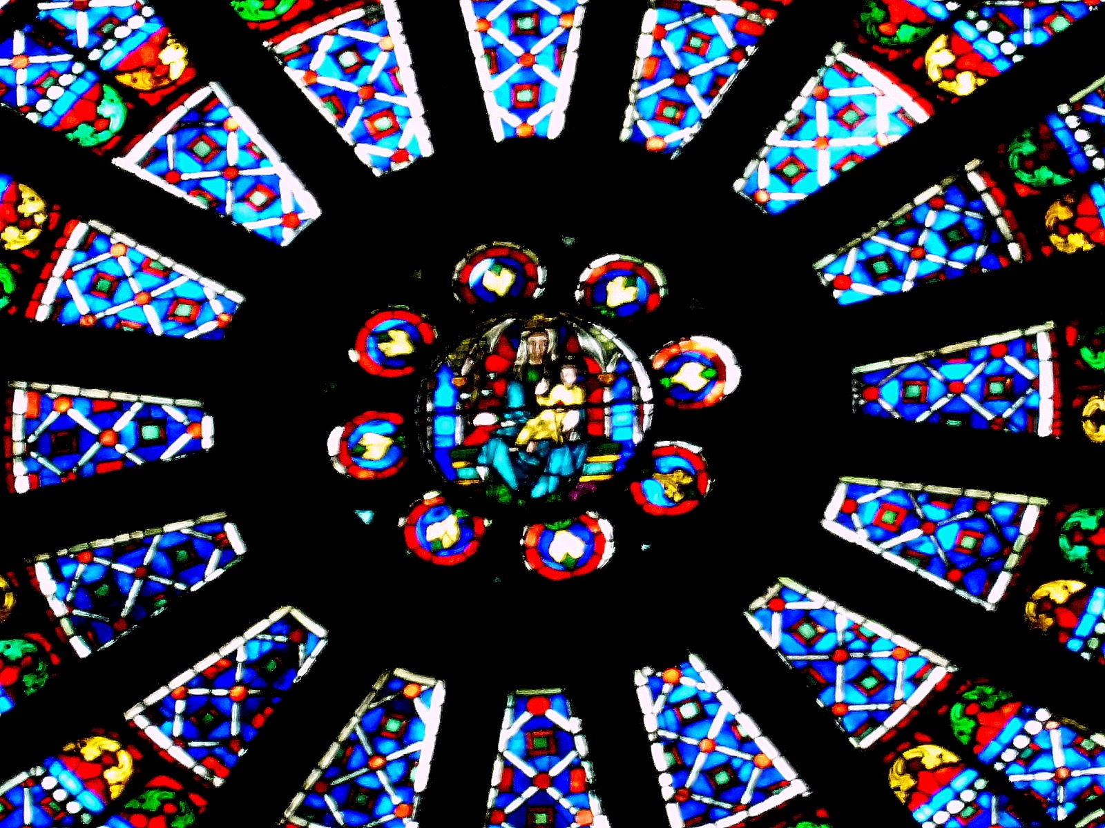 Photo-ops: Stained Glass Window: North Rose Window - Cathedral of Notre ...