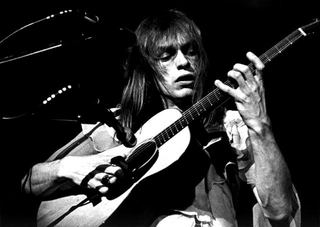Rockfile Radio Rock Files: Happy Birthday STEVE HOWE (video)