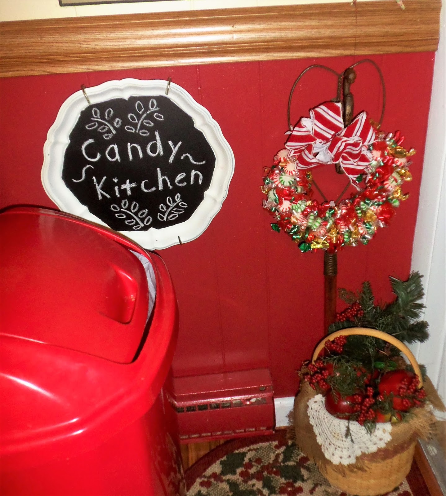 A DEBBIE-DABBLE CHRISTMAS: Christmas Candy Kitchen, Part 1, Christmas ...