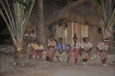 Sejarah Suku Boti - PENDUDUK ASLI INDONESIA DAN DUNIA