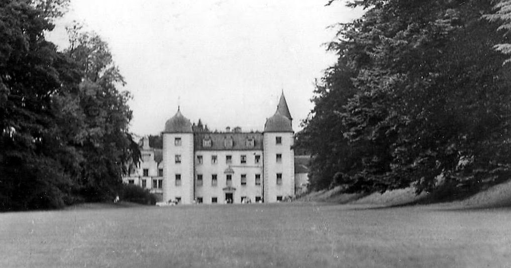 Tour Scotland: Old Photograph Barony Castle Scotland
