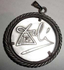 Salvador Dali Auction Results Watch: "Leda and the Swan" Pendant/Medal ...