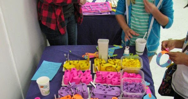 Paper Poseables: Scrap Exchange Grand Re-Opening