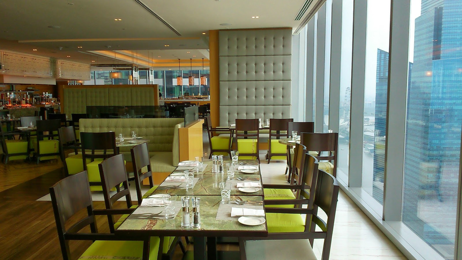 SuMMeR LoVes To Eat! Singapore Food Blog: Lunch Buffet at Seasonal ...