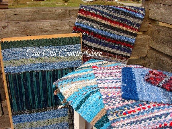 Our Old Country Store: Rag Rug Looms