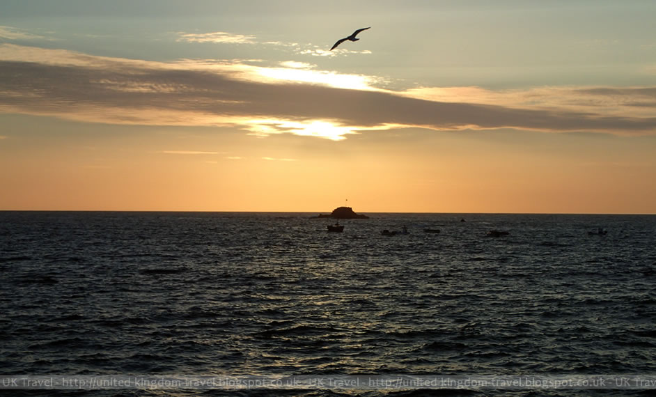 Cobo Bay Hotel in Guernsey - The Globe Trotter