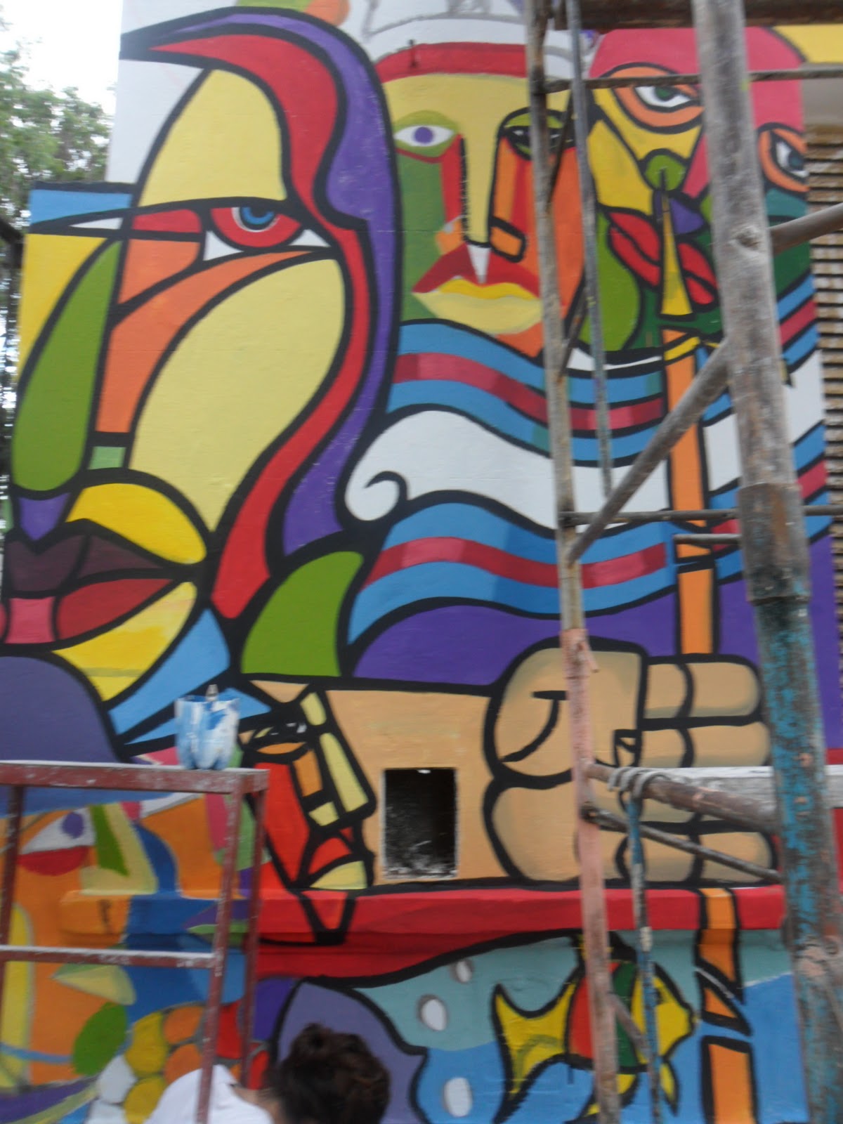 Christian Sánchez: Mural con la BRP de Chile en compañía deFernando ...