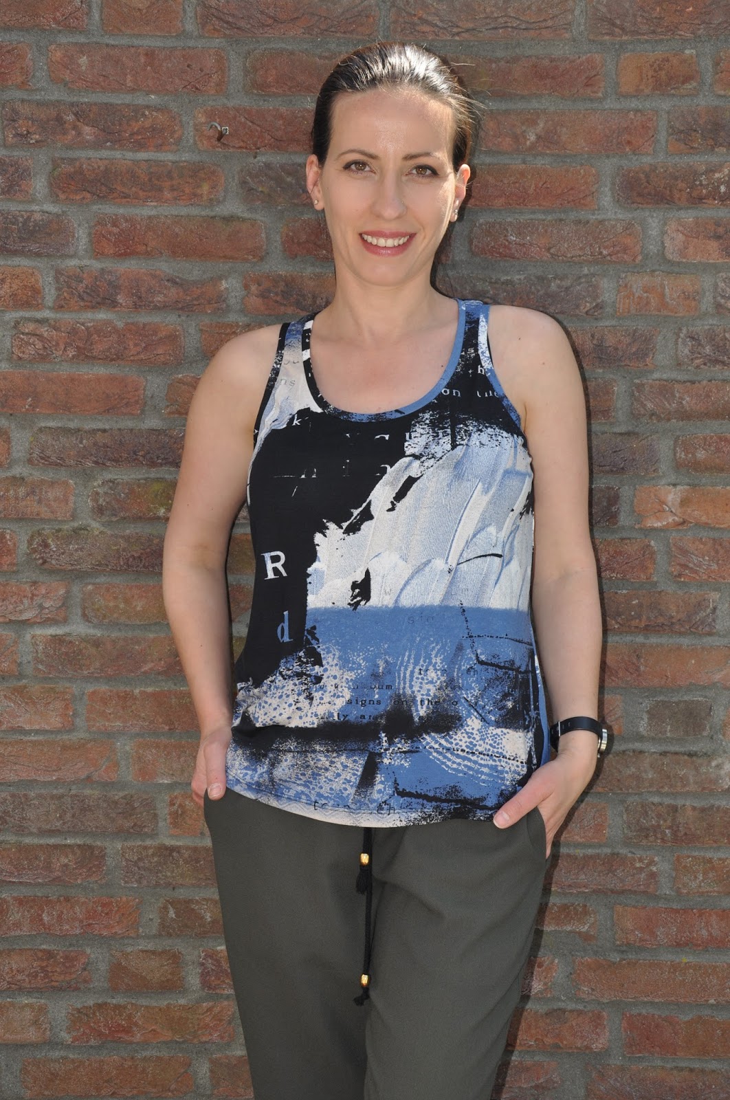 Calcedonia Sewing: Lago Tank -Free pattern from Itch to stitch