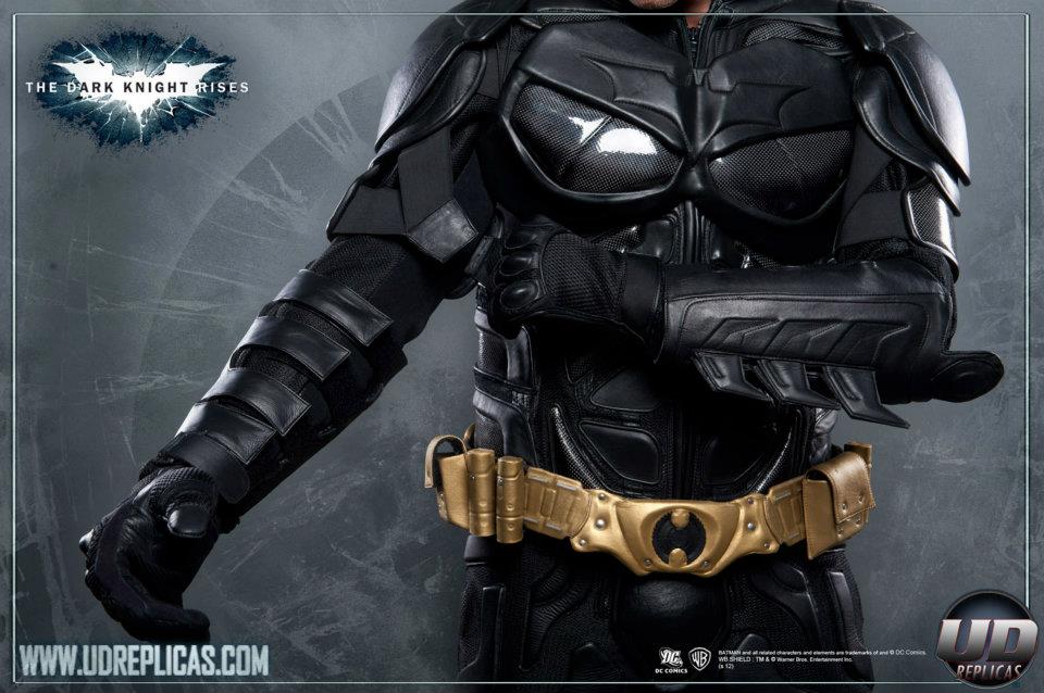 Fashion and Action: Holy Batsuit! UD Replicas "Dark Knight Rises" Costume