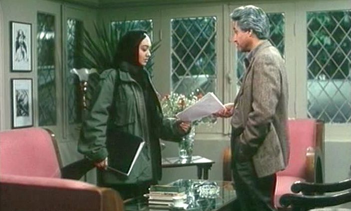 The Film Sufi: "The Hidden Half" - Tahmineh Milani (2001)