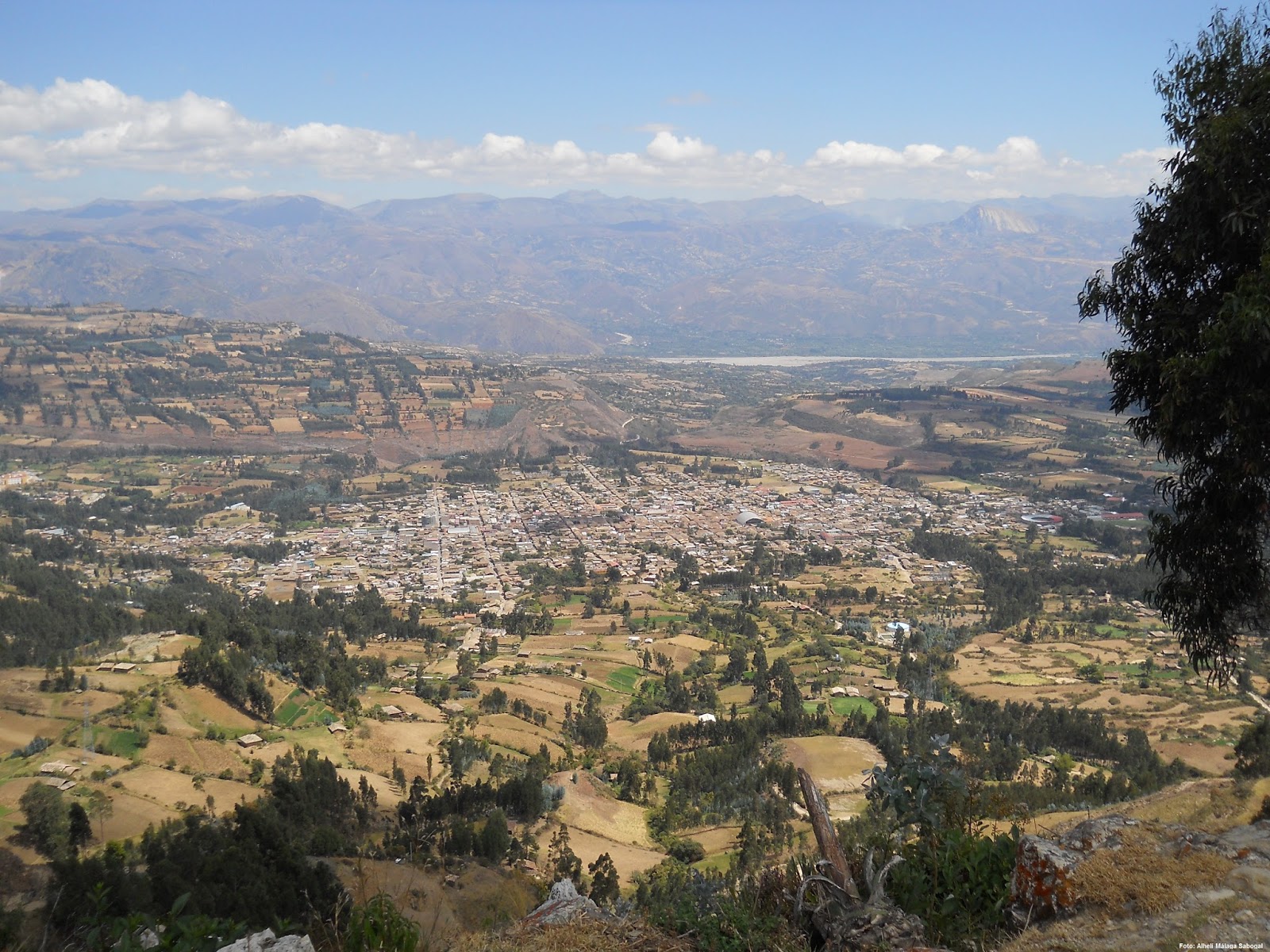Isabel Sabogal : Vista de Cajabamba - Widok Cajabamby