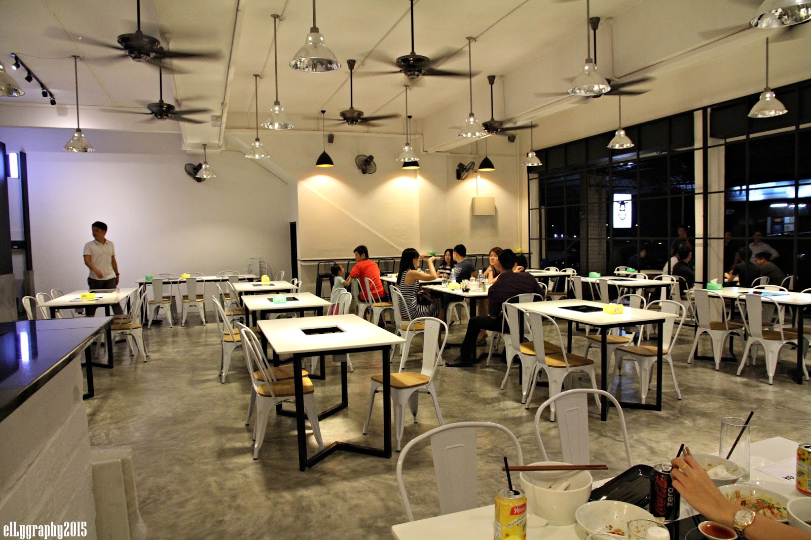 Make.Life.Meaningful: New in Town: Nuromen Cafe