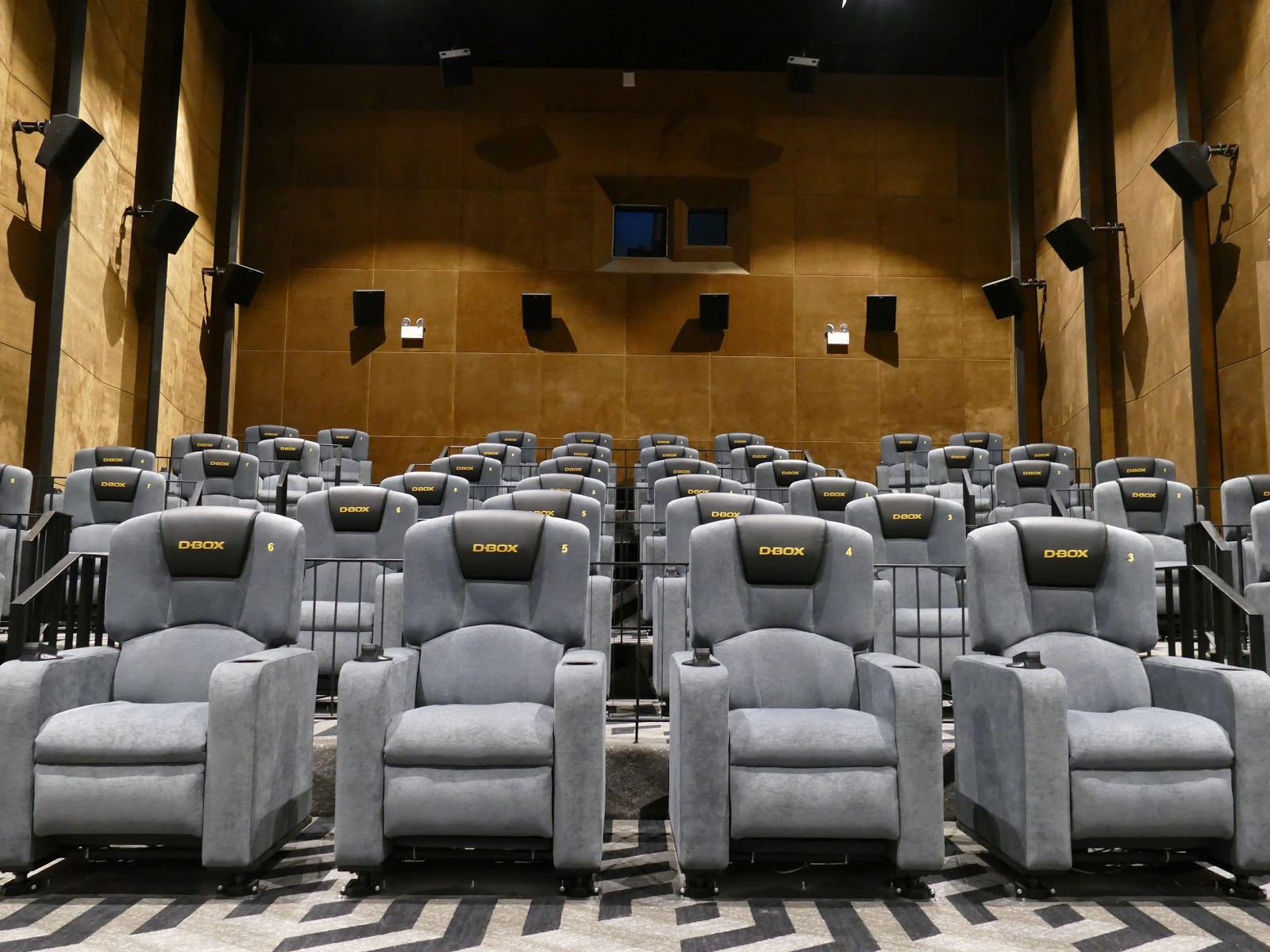 Kee Hua Chee Live!: RESORTS WORLD GENTING NOW HAS GOLD CLASS CINEMA AND ...