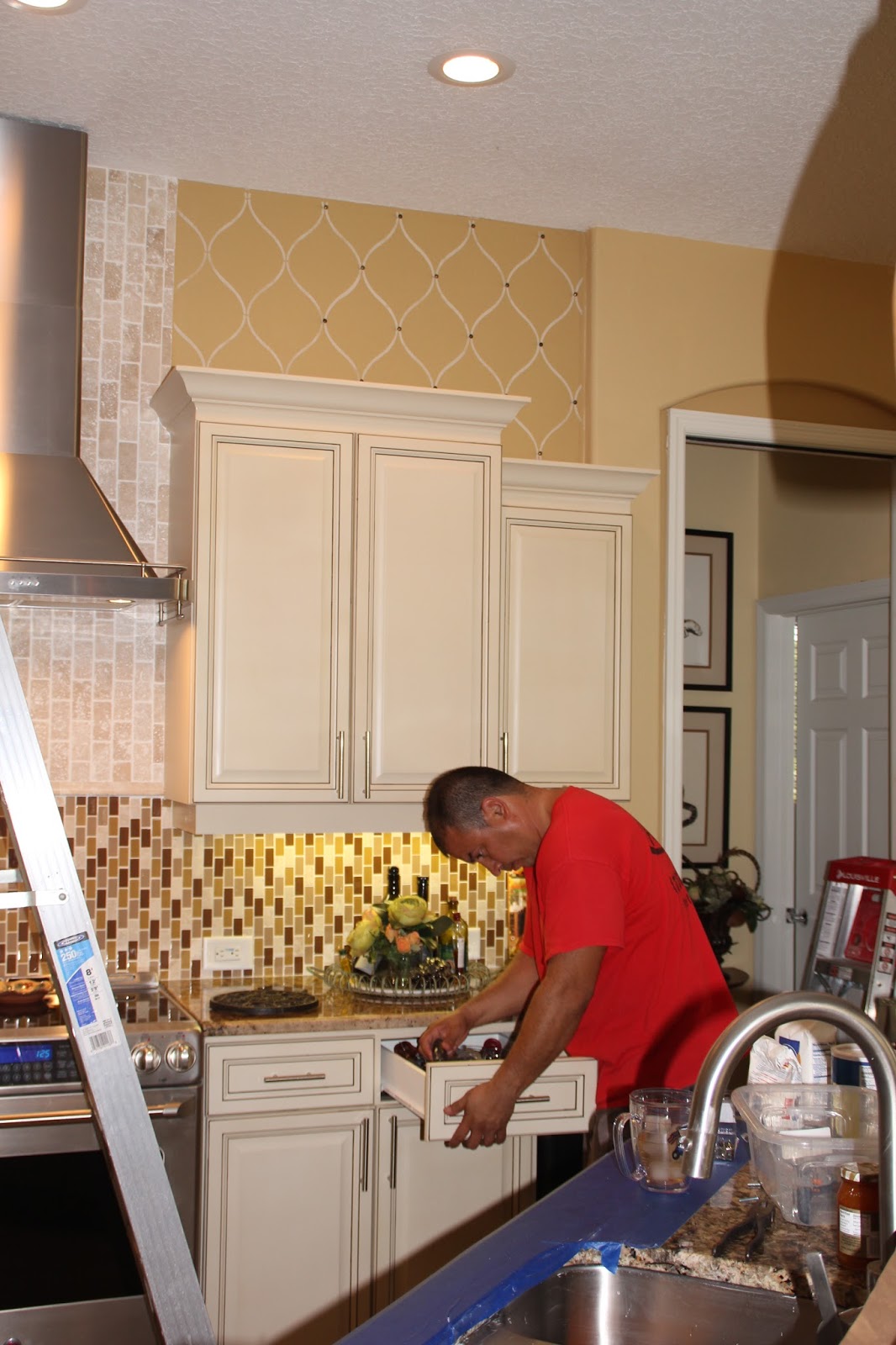 Robyn Story Designs and Boutique