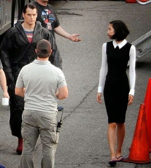 SNEAK PEEK: "Batman v Superman: Dawn Of Justice" - 'Mercy Graves'