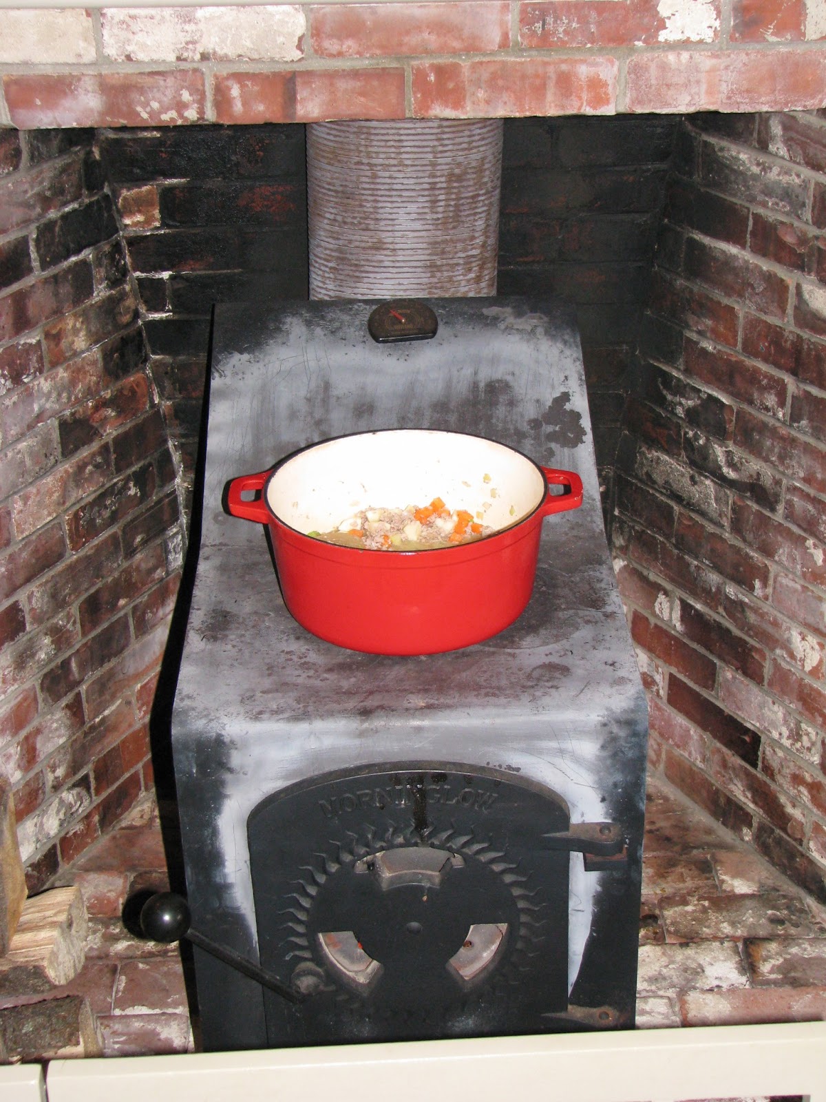 Our Small Farm in the Woods: Cookin' with Wood...in Style!