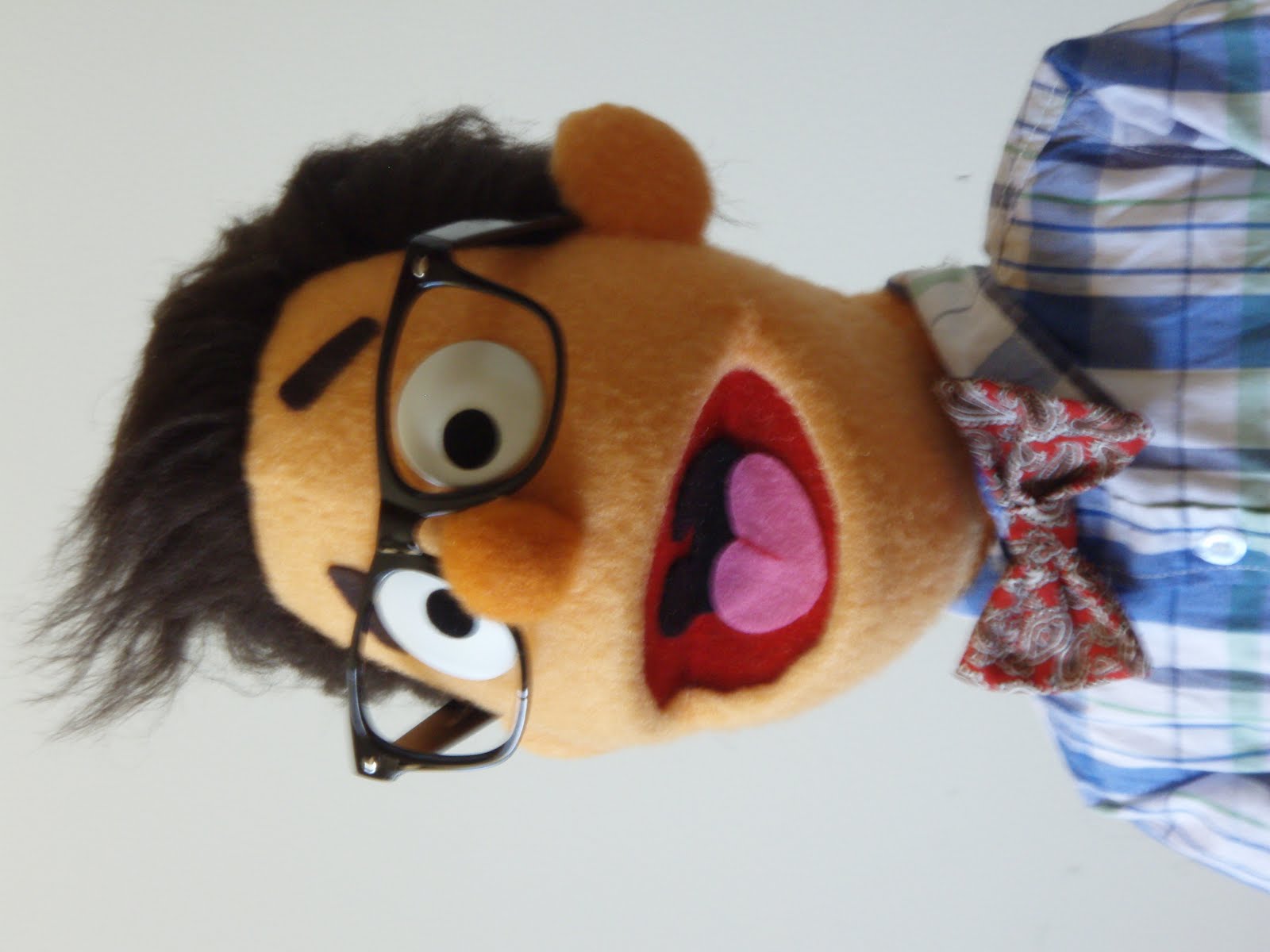 jarrod boutcher puppets: March 2011