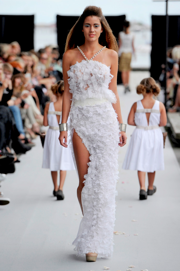 {The Dandelion Chronicles}: {CFW SS13} Elsa Adams; Whiite; Ole Yde