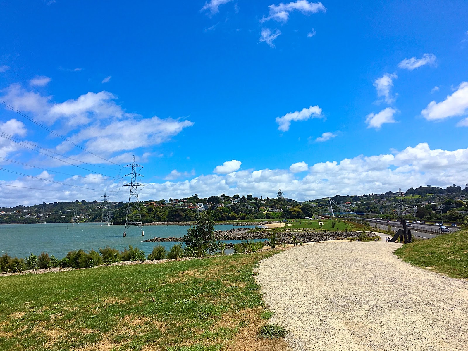 The Disappearing Blogger: THINGS TO DO IN AUCKLAND: ONEHUNGA BAY RESERVE
