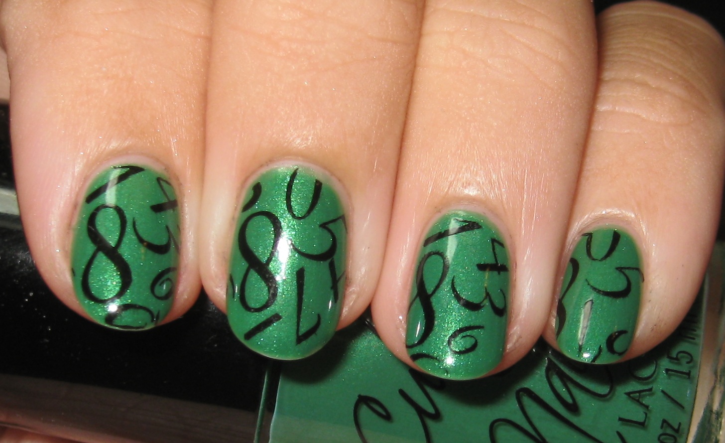 Pretty Little Bottles: Back to School: Accounting Nails!
