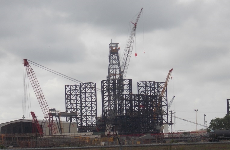 EL RRUN RRUN: AMFELS STAYS: JESS GRUDGINGLY SAYS SI TO 700 NEW JOBS