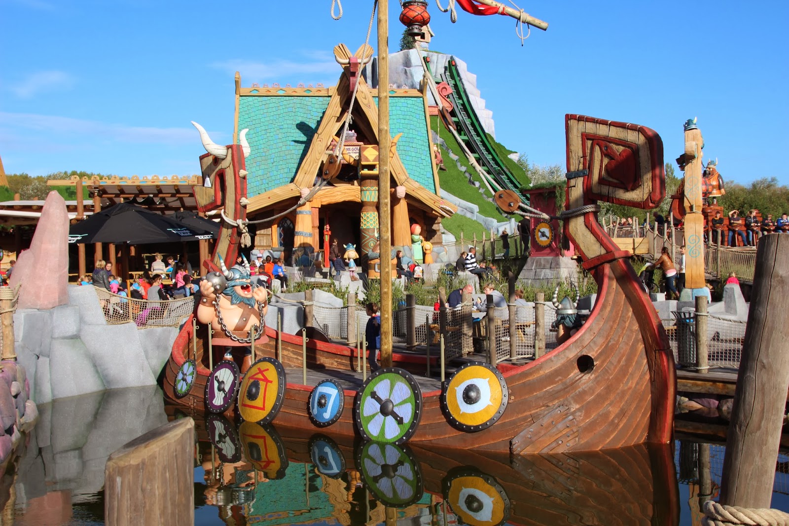 Plopsaland De Panne: www.ontdekdepanne.be Plopsa tickets, Plopsa hotel ...