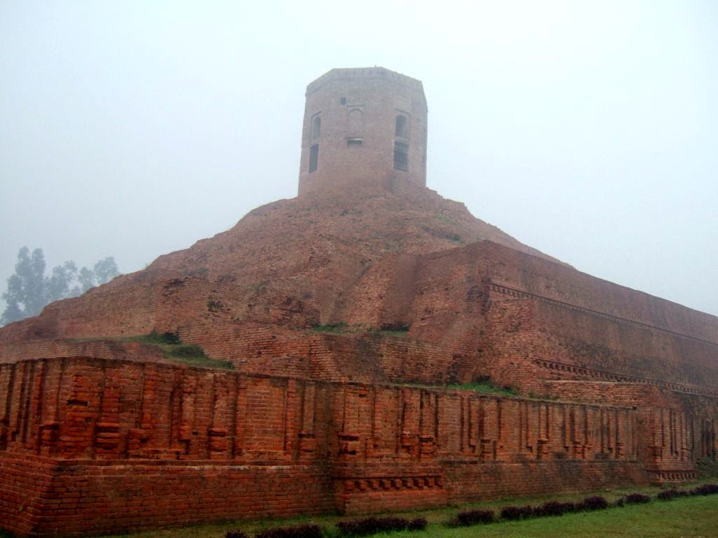 ANICCASIGHT: Ancient Stupa and Modern Temple Site - Sarnath