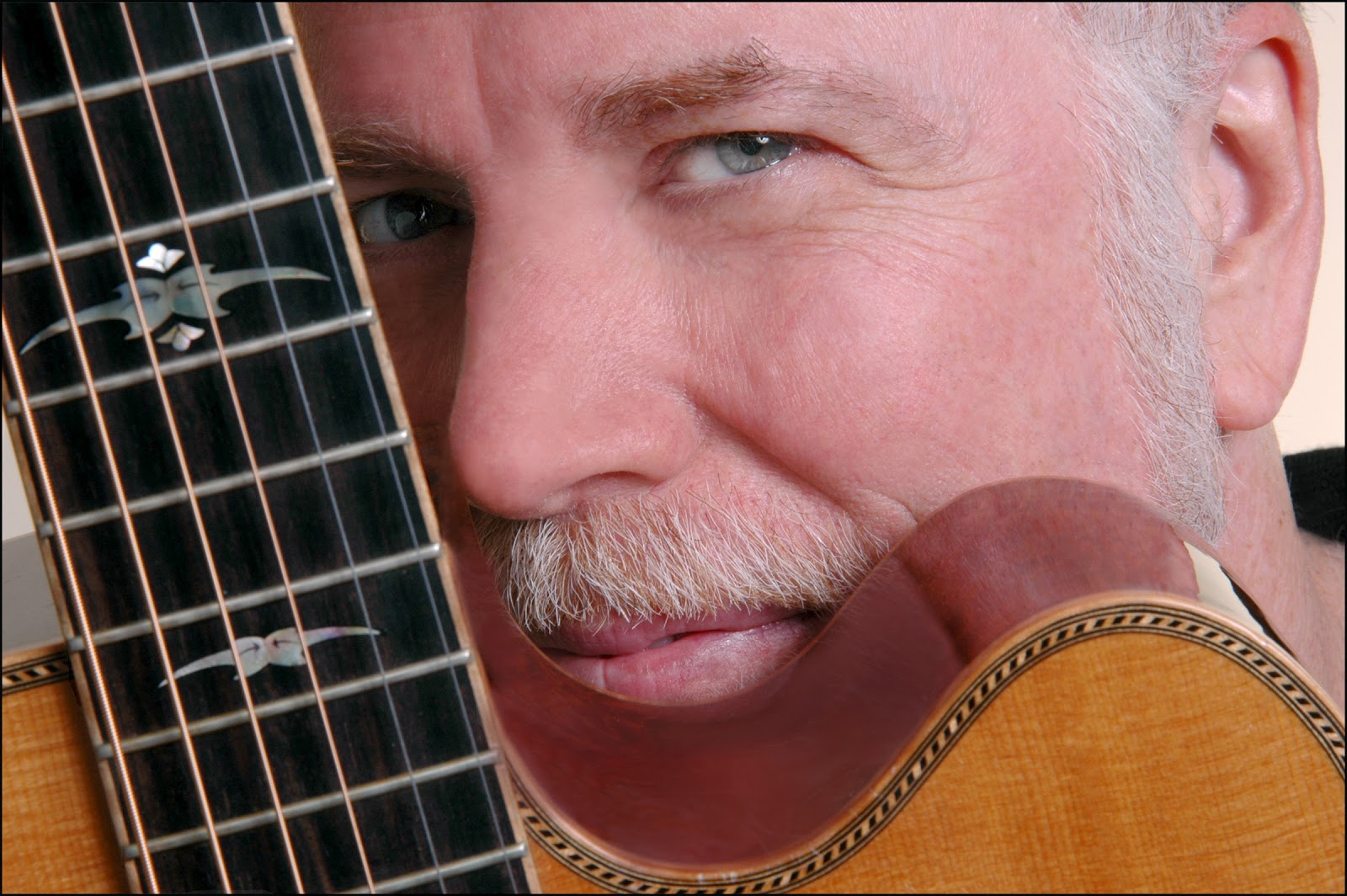 Shoreline Area News: Folk Singer/Storyteller John McCutcheon at Edmonds ...