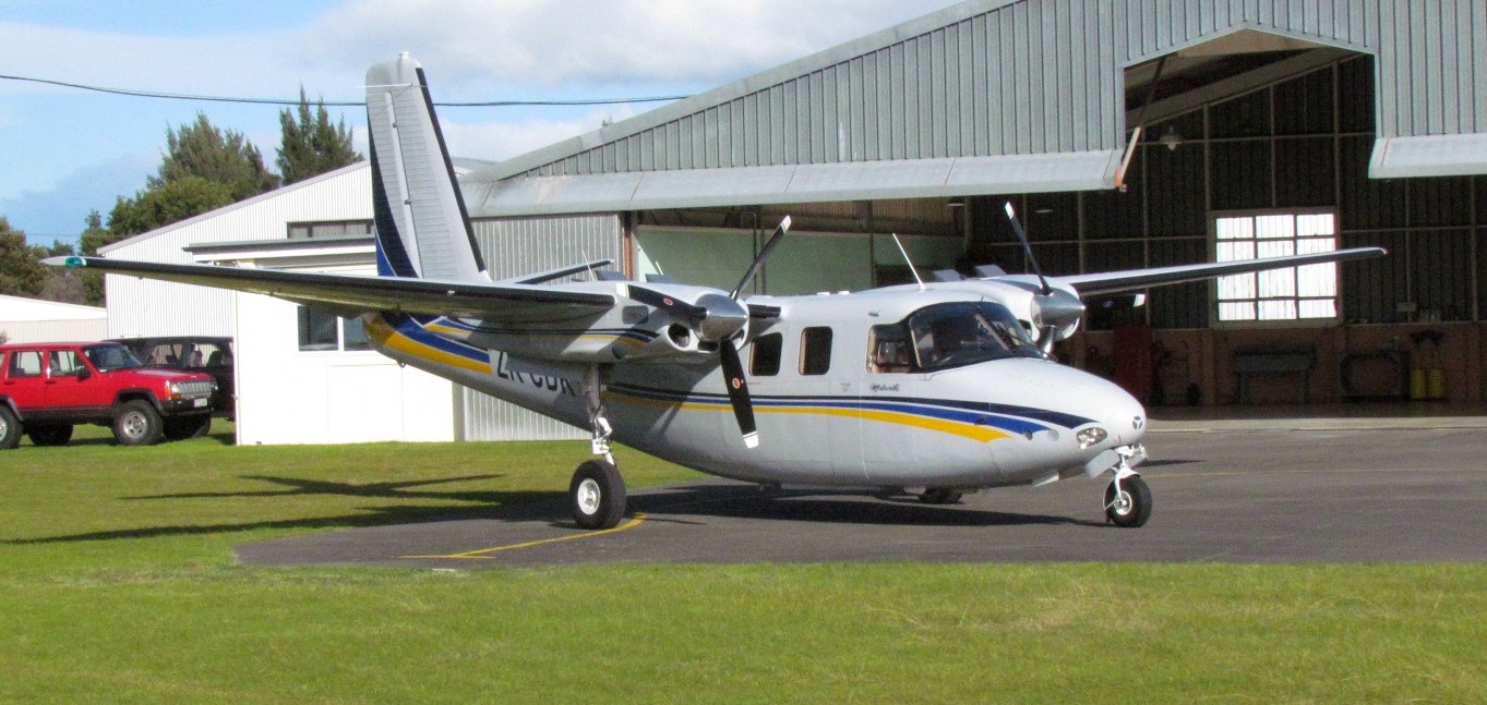 NZ Civil Aircraft: Aero Commander 680F ZK-CDK