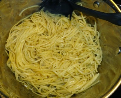 theArtisticFarmer: Honey Garlic Angel Hair Pasta
